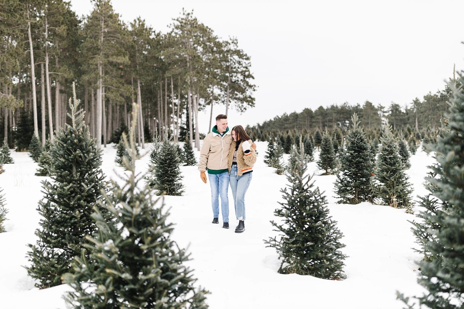 Hansen Tree Farm | Engagement - shanelongphotography.com