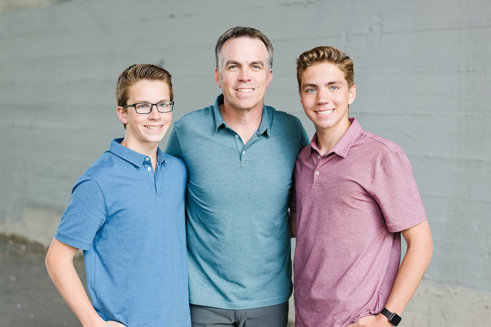 St. Anthony Main | Spring Family Portrait Session ...