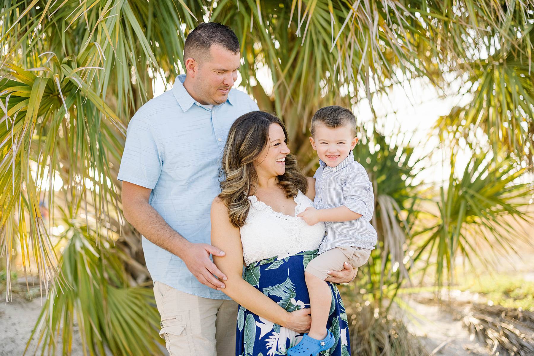 Clearwater, Florida | Family Portrait Session - shanelongphotography.com