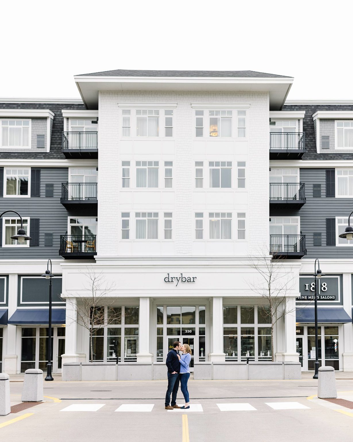 Hotel Landing, Wayzata | Engagement - shanelongphotography.com
