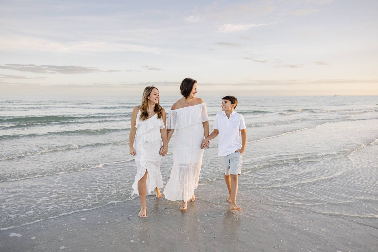 Lighthouse Beach | Sunset Family Portrait Session ...
